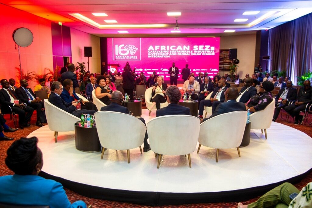 Zones économiques spéciales : Auguy Bolanda impose Kinshasa comme futur ...